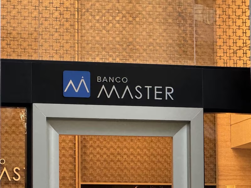 Banco Central barra compra do Banco Master pelo BRB e aumenta risco de ...