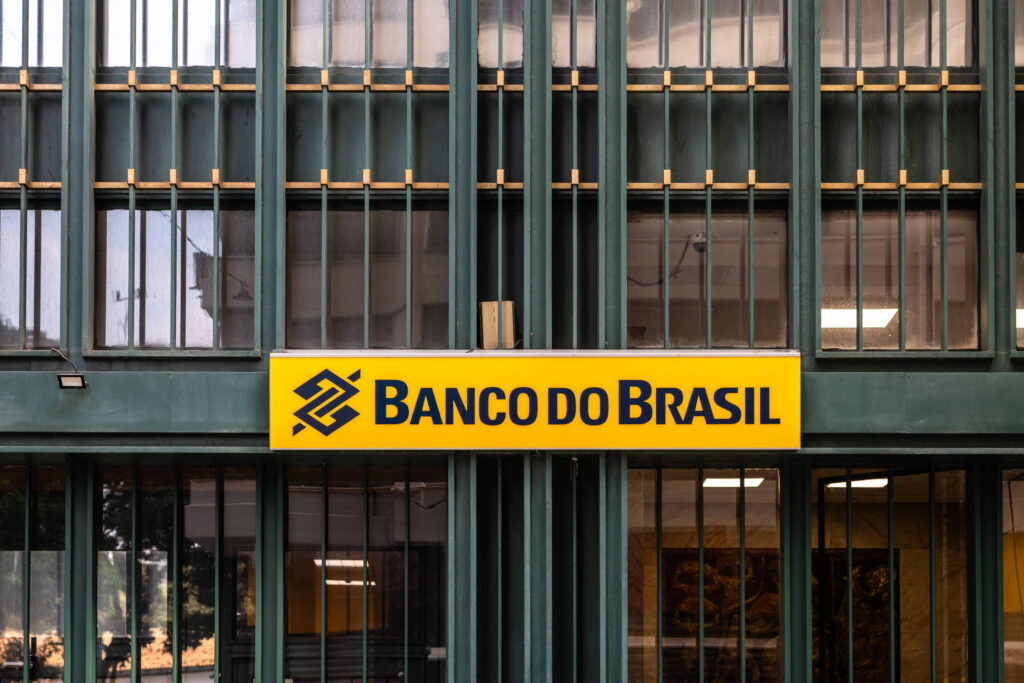 Banco do Brasil paga maior bônus entre estatais, com PLR de até R$ 372 ...