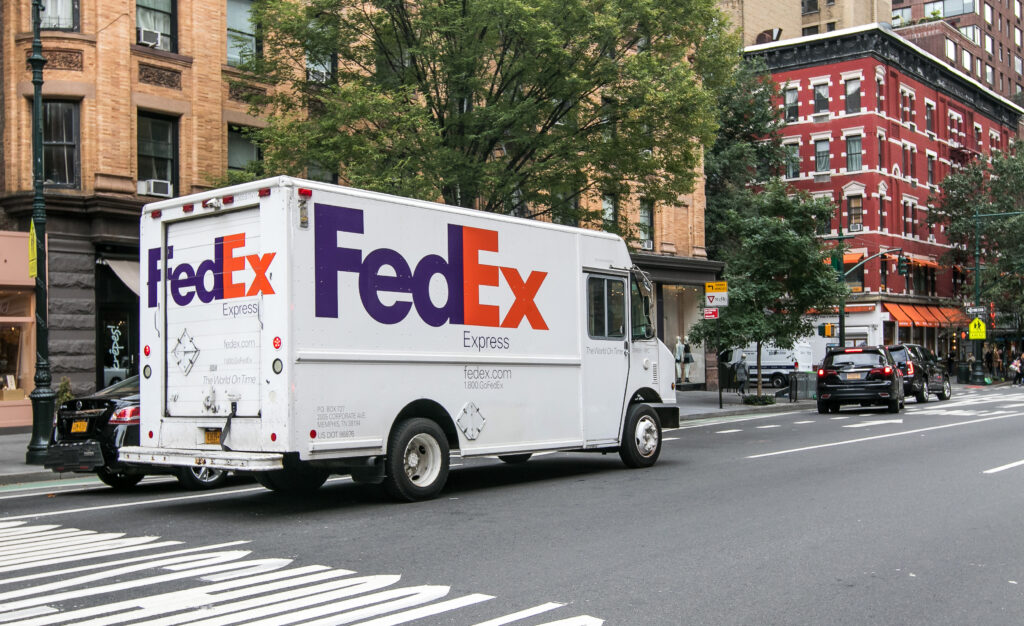 FedEx revisa estratégia no Brasil e descontinua serviço doméstico ...